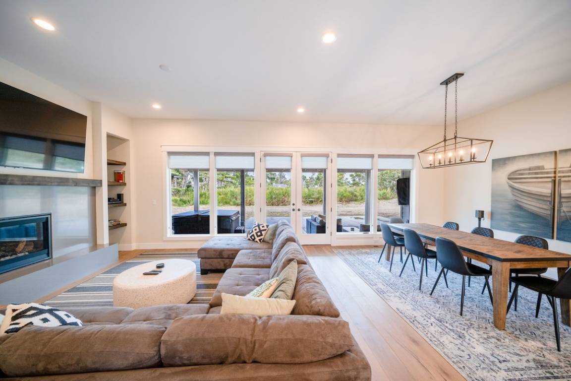 244 M² House ∙ 4 Bedrooms ∙ 8 Guests - Gearhart, OR