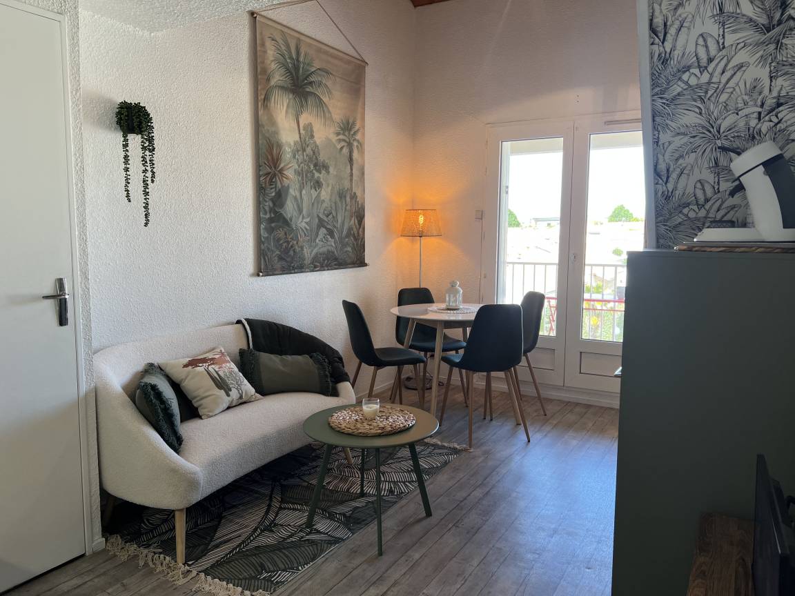 24 M² Appartement ∙ 2 Chambres ∙ 4 Personnes - Royan