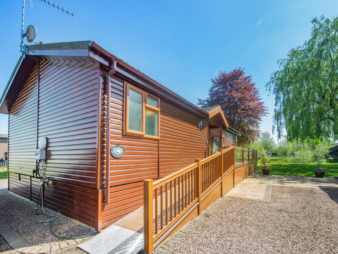 Cottage ∙ 2 Bedrooms ∙ 4 Guests - Stratford-upon-Avon