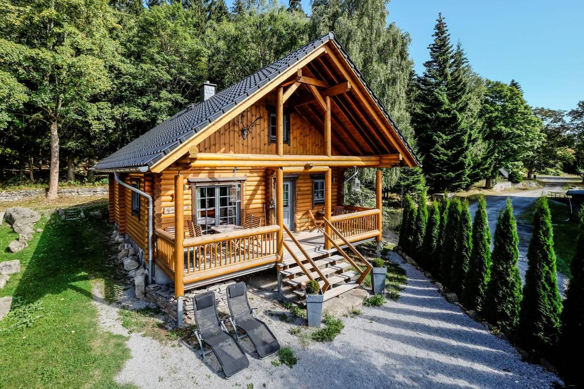 110 M² Ferienhaus ∙ 3 Schlafzimmer ∙ 8 Gäste - Elend