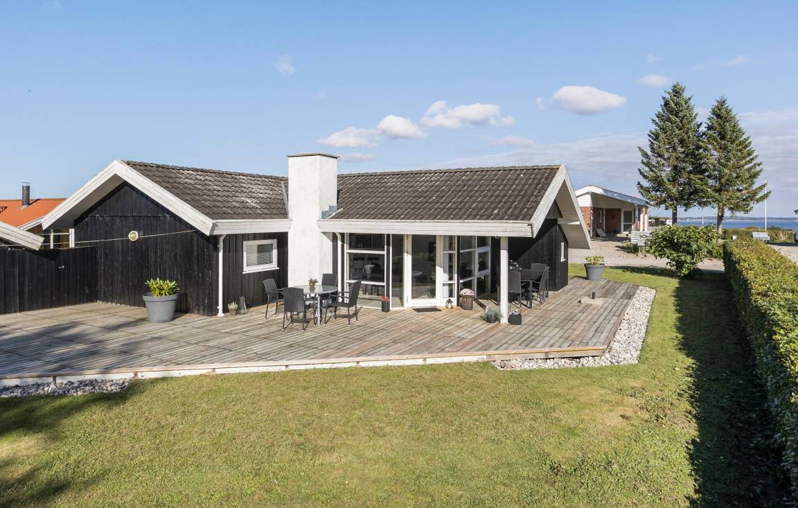 84 M² Ferienhaus ∙ 3 Schlafzimmer ∙ 7 Gäste - Sonderburg