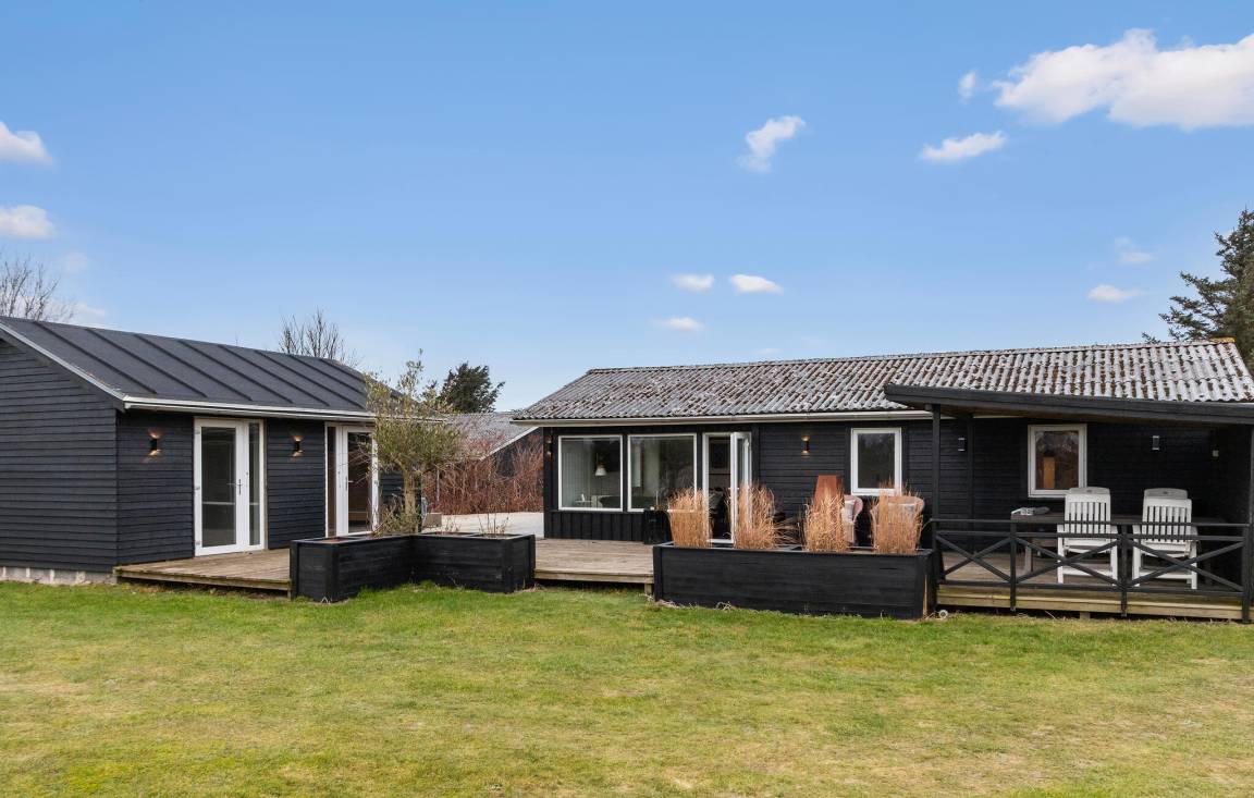 75 M² House ∙ 4 Bedrooms ∙ 6 Guests - Hirtshals