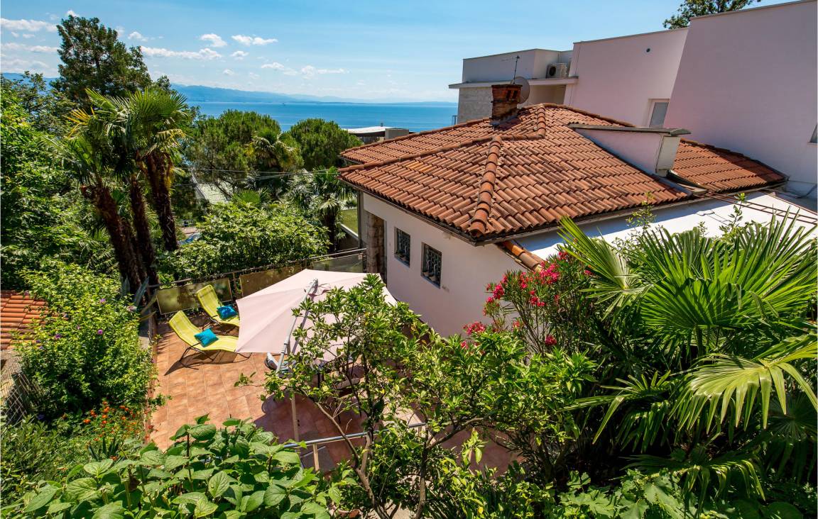 77 M² Duplex ∙ 3 Chambres ∙ 6 Personnes - Opatija