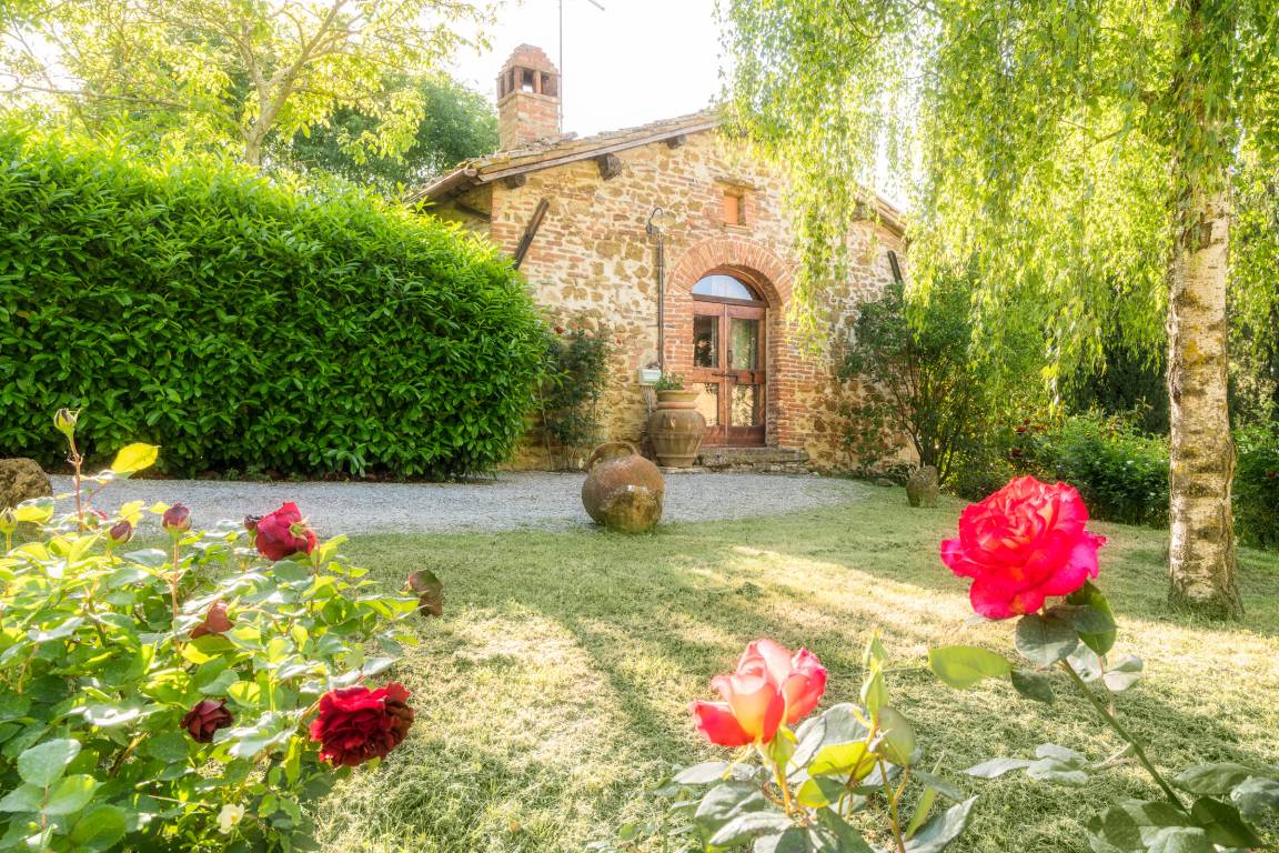 Casa Rural ∙ 16 Habitaciones ∙ 37 Huéspedes - Pienza