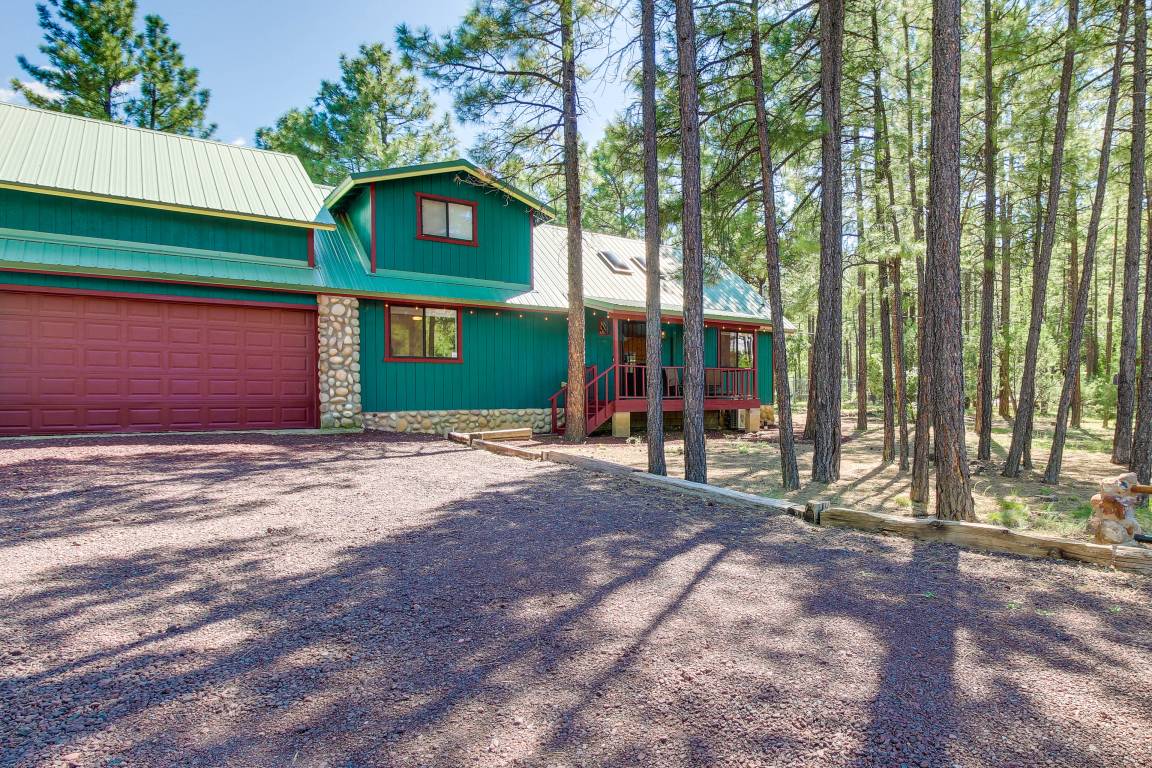 195 M² House ∙ 4 Bedrooms ∙ 14 Guests - Pinetop-Lakeside, AZ