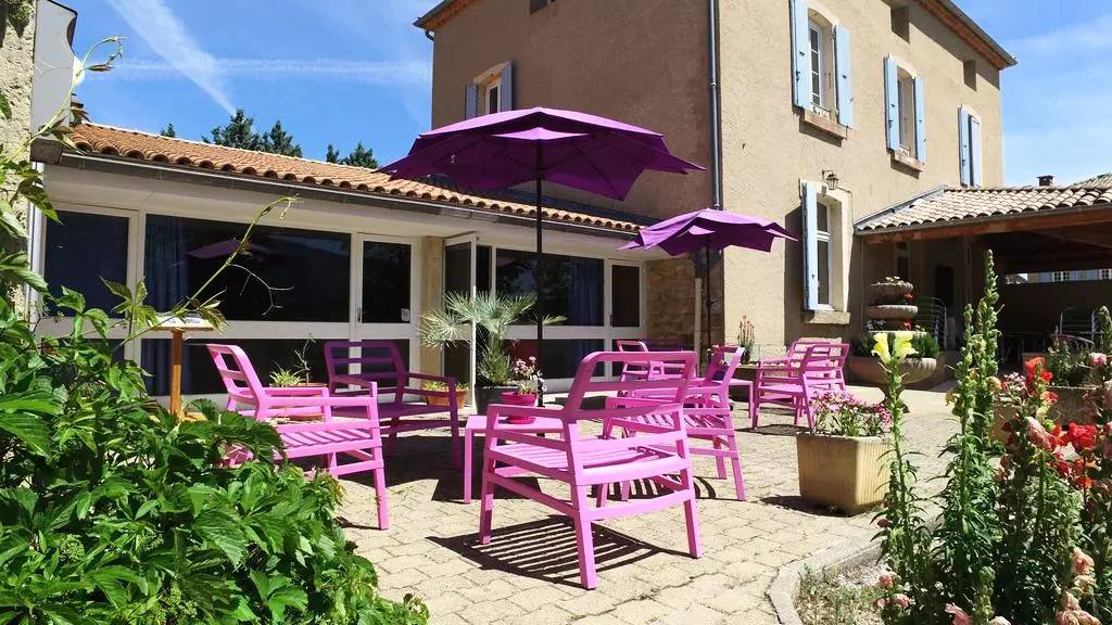 27 M² Appartement ∙ 1 Chambre ∙ 4 Personnes - Laragne-Montéglin