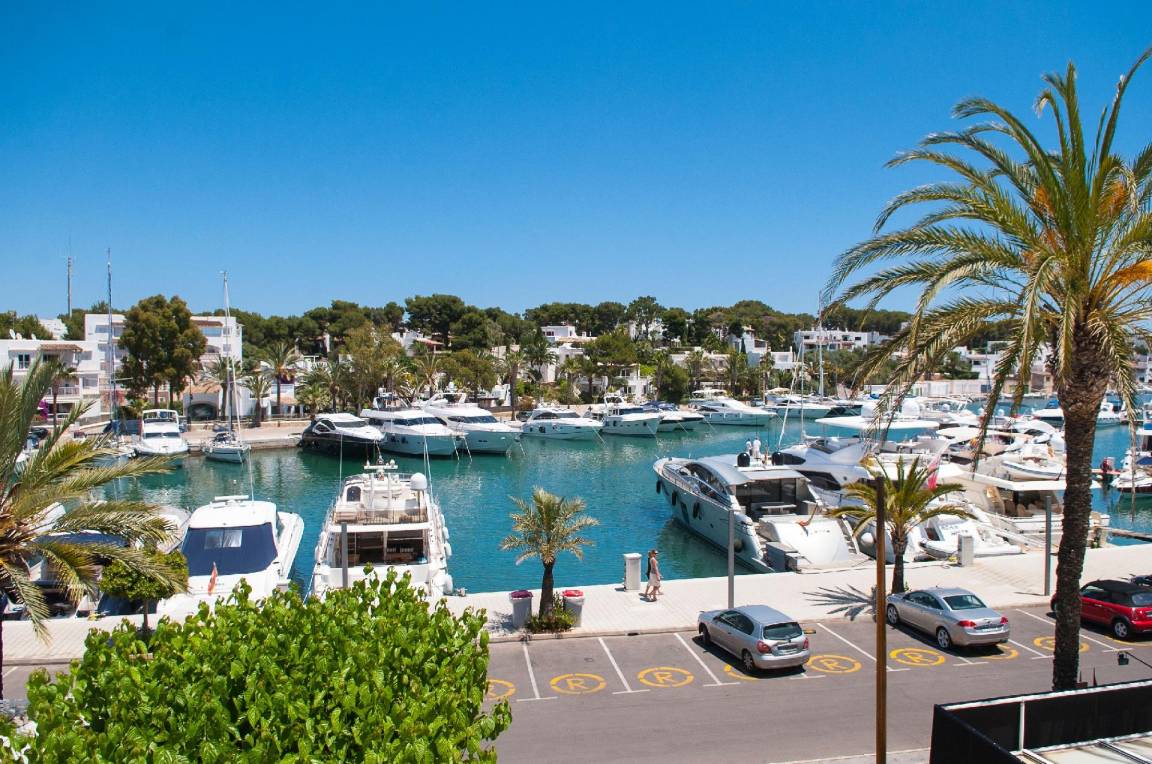 80 M² Huoneisto ∙ 3 Makuuhuonetta ∙ 6 Vierasta - Cala d'Or