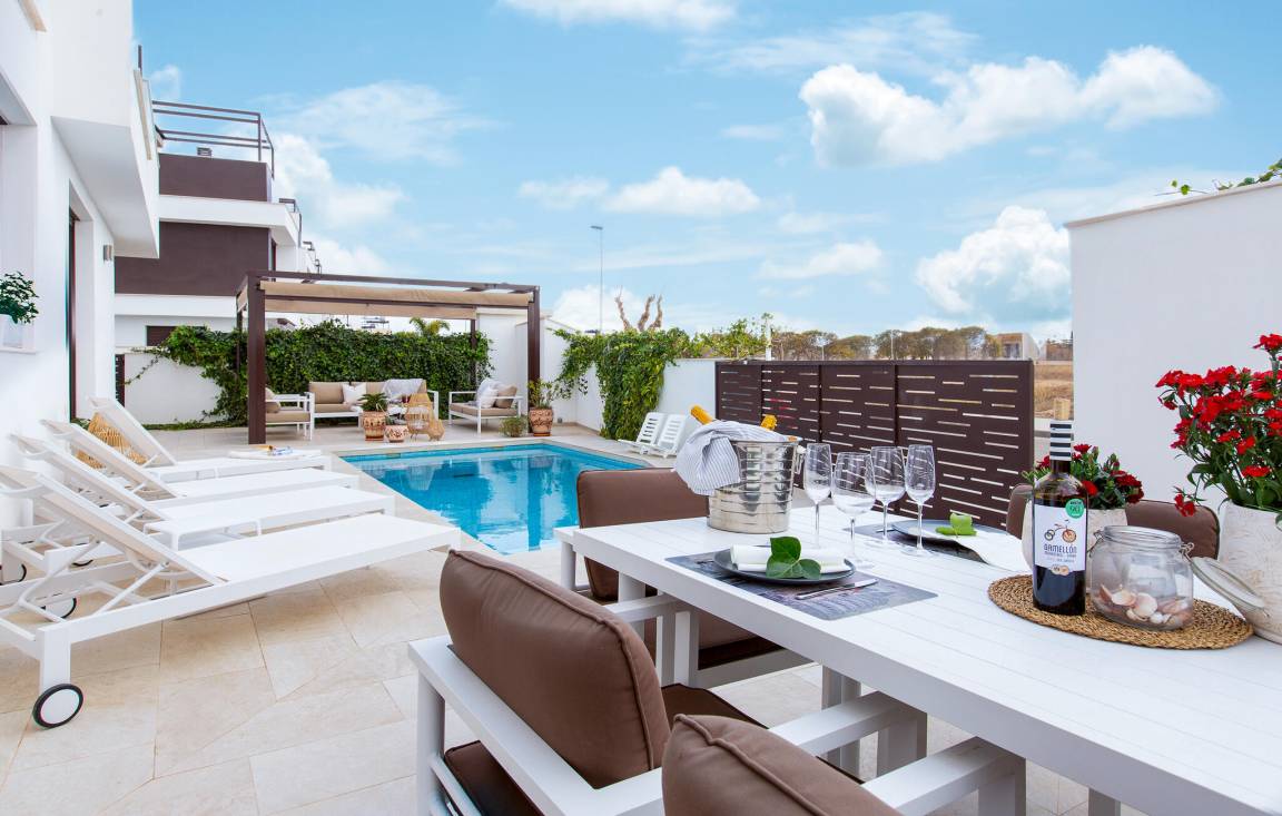 170 M² Ferienhaus ∙ 3 Schlafzimmer ∙ 8 Gäste - Pilar de la Horadada