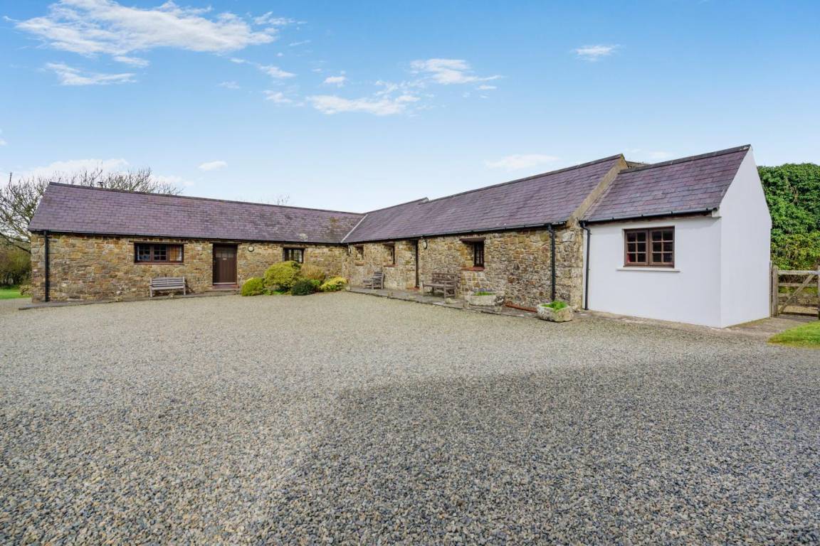 Cottage ∙ 2 Bedrooms ∙ 4 Guests - Little Haven