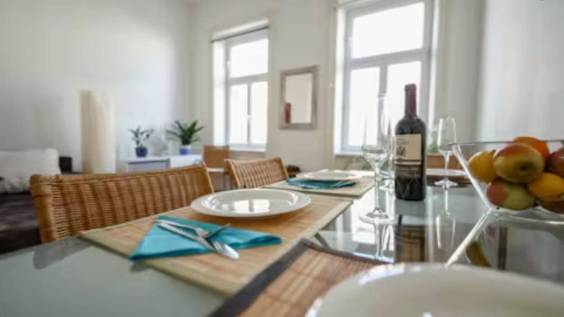 50 M² Ferienwohnung ∙ 1 Schlafzimmer ∙ 5 Gäste - Schwechat