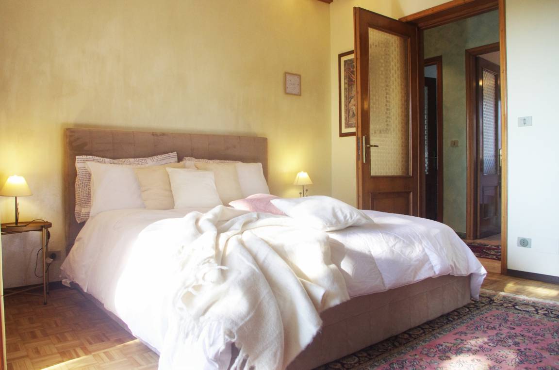 100 M² Apartment ∙ 2 Bedrooms ∙ 5 Guests - Biella