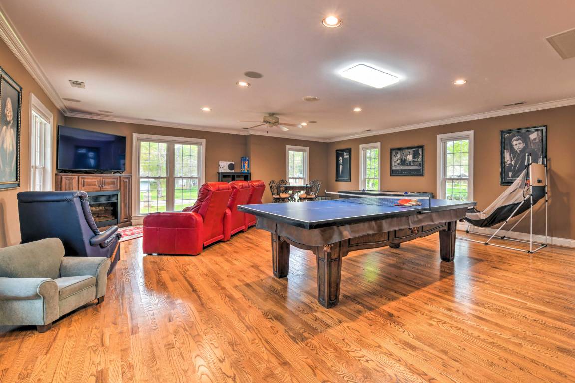 413 M² Villa ∙ 4 Bedrooms ∙ 11 Guests - Lake Tillery, NC