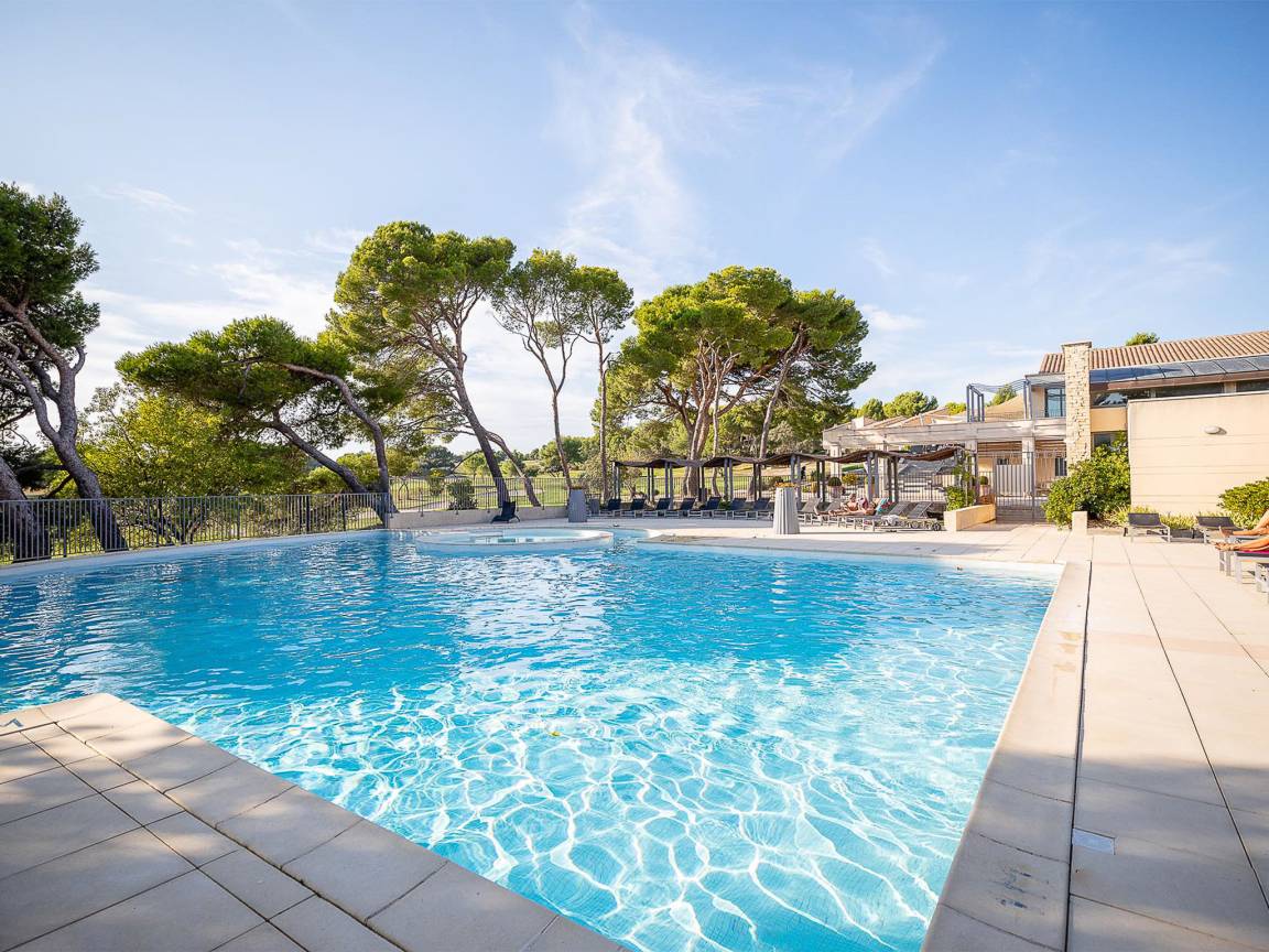 38 M² Appartement ∙ 1 Chambre ∙ 4 Personnes - Pernes-les-Fontaines