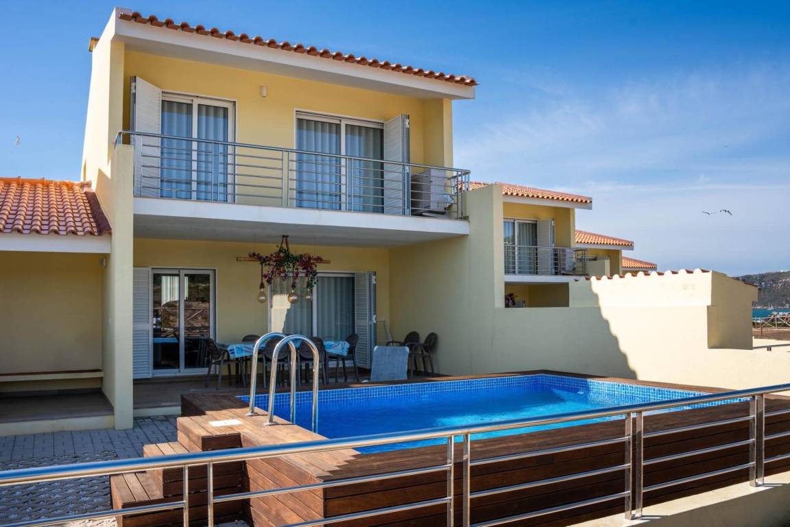 114 M² Villa ∙ 3 Bedrooms ∙ 6 Guests - São Martinho do Porto