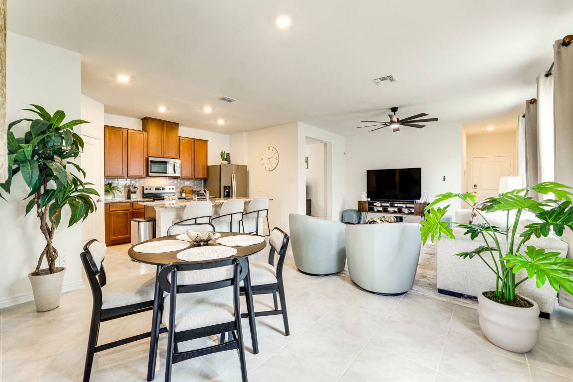 149 M² House ∙ 2 Bedrooms ∙ 6 Guests - Mission del Lago - San Antonio