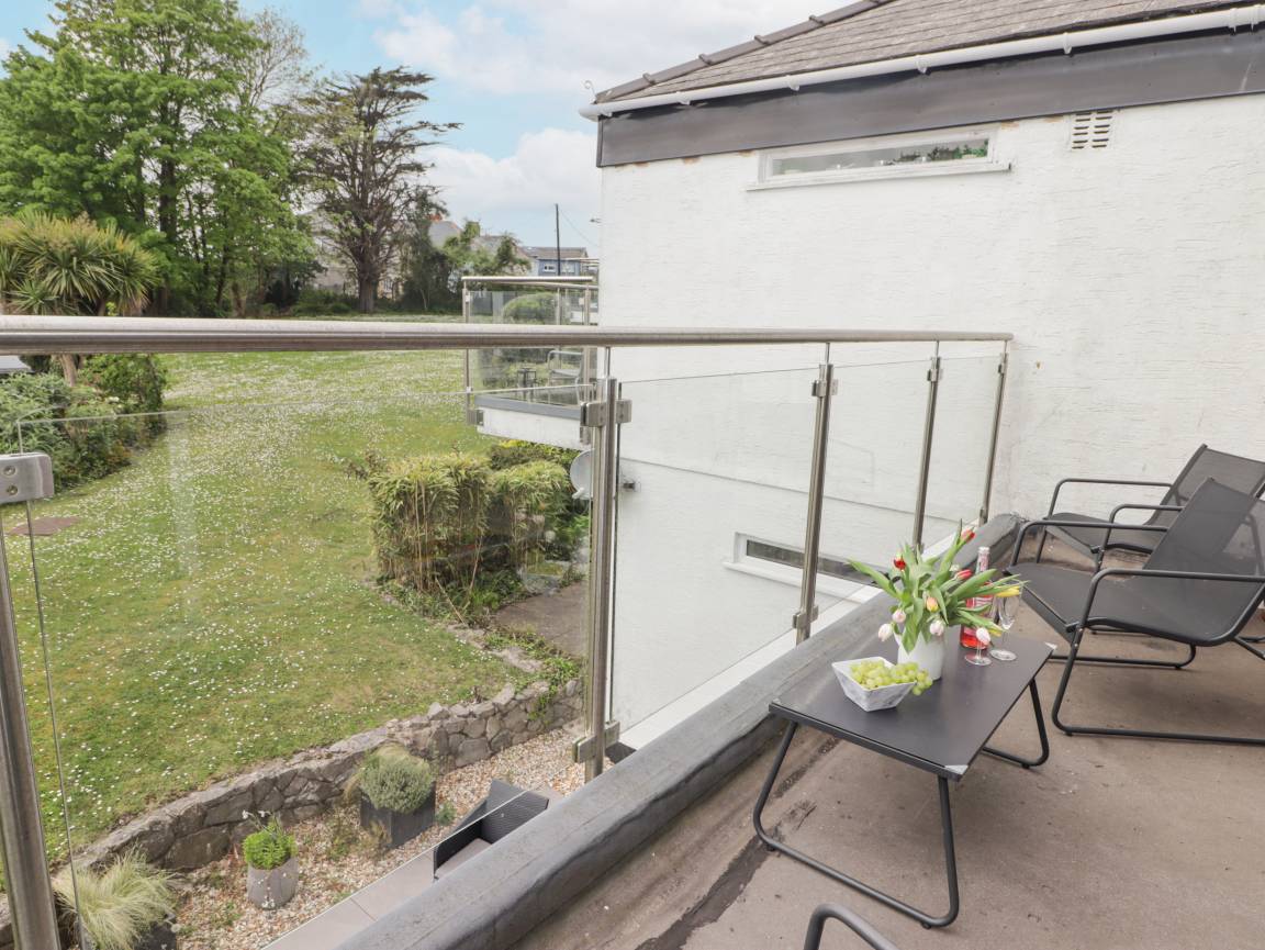 Cottage ∙ 2 Bedrooms ∙ 4 Guests - Saundersfoot