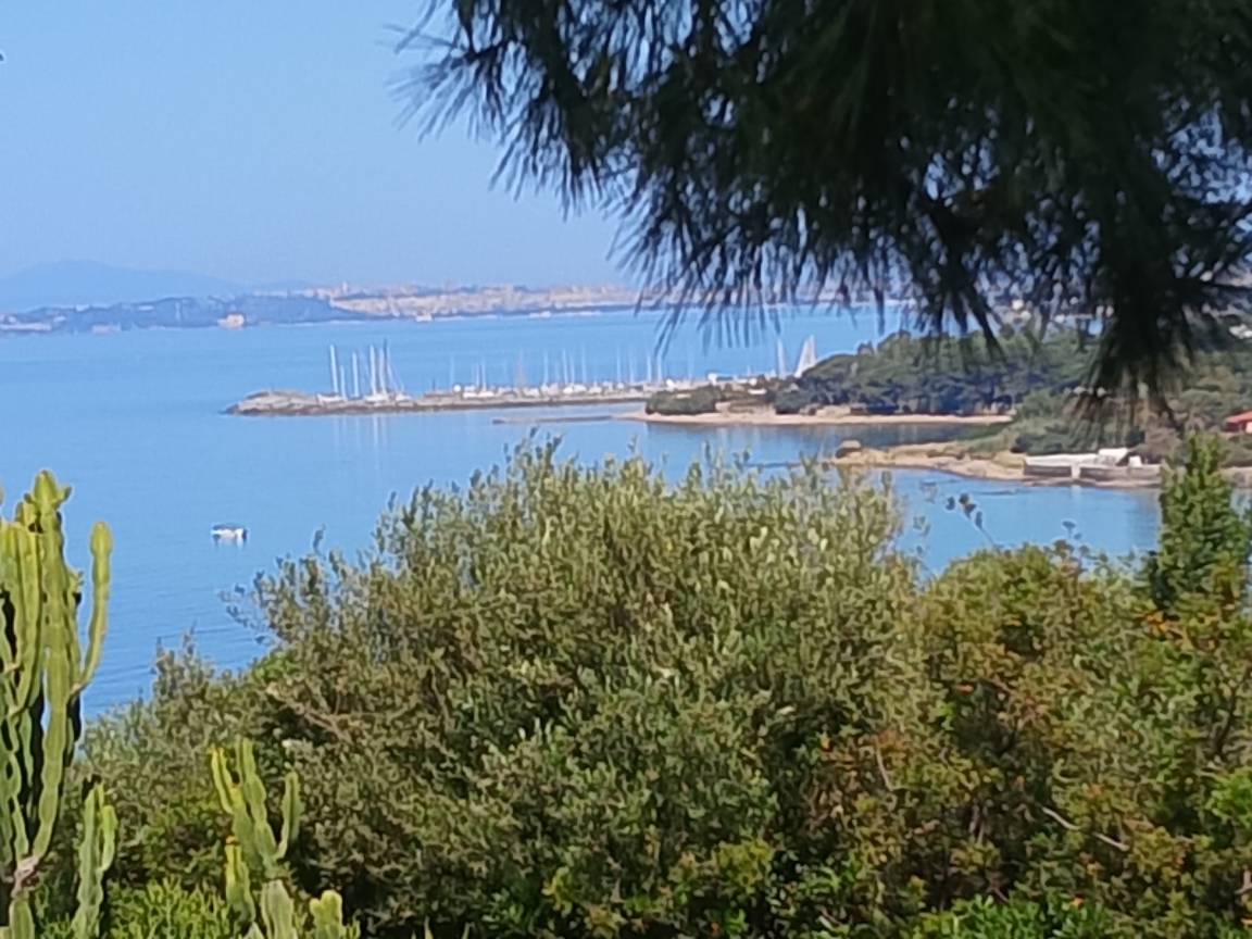 70 M² Villa ∙ 2 Bedrooms ∙ 4 Guests - Quartu Sant'Elena