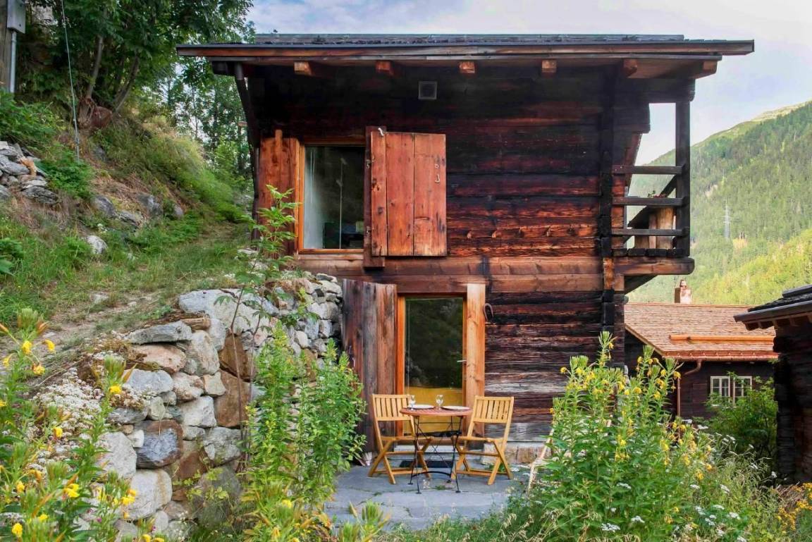 50 M² Huis ∙ 1 Slaapkamer ∙ 2 Gasten - Reckingen-Gluringen