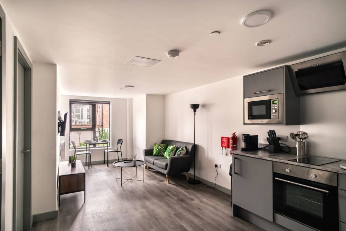 46 M² Apartment ∙ 1 Bedroom ∙ 2 Guests - Prenton Park