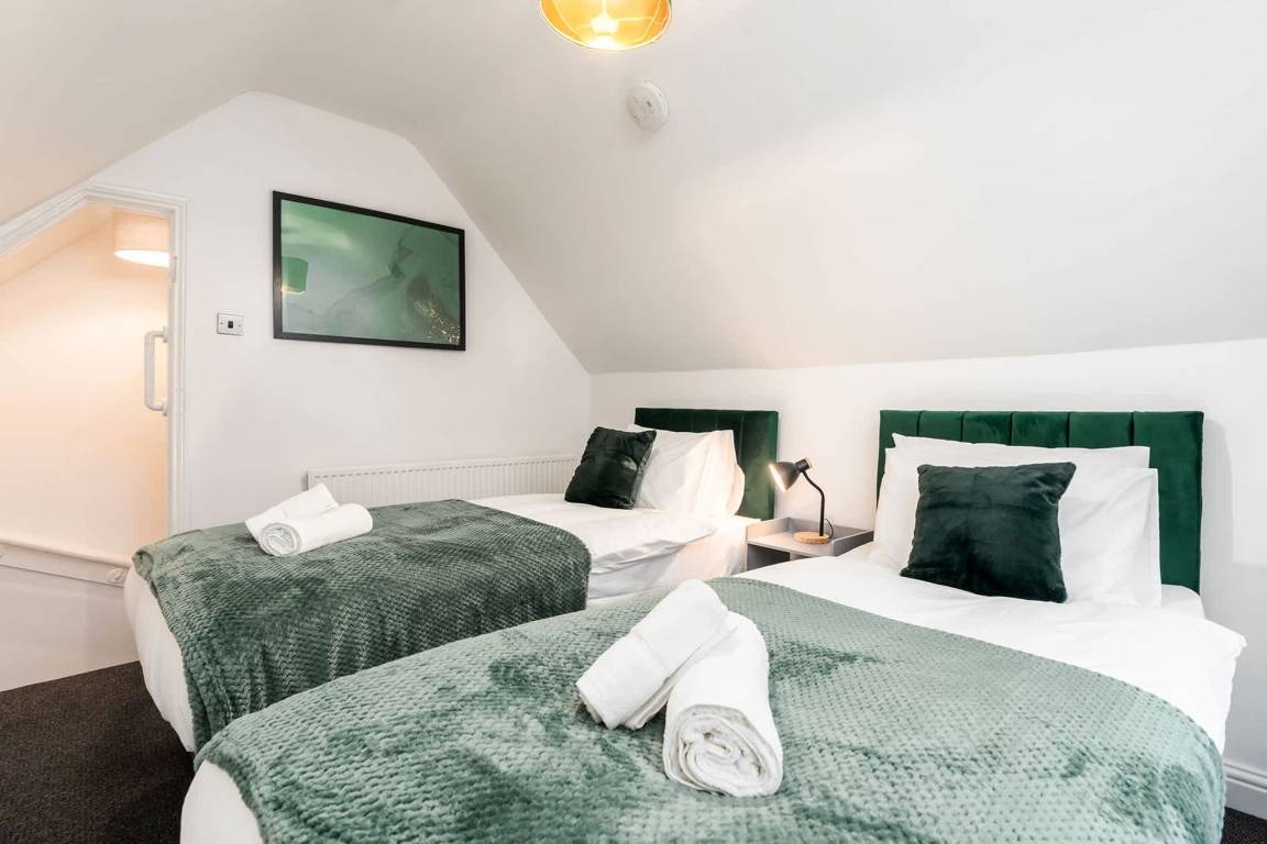 Apartamento ∙ 5 Habitaciones ∙ 12 Huéspedes - Sheffield