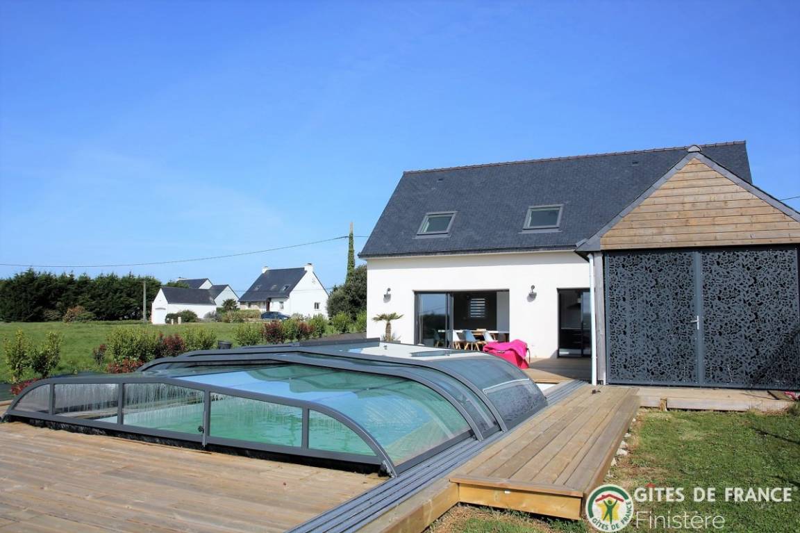 125 M² Gîte ∙ 6 Chambres ∙ 12 Personnes - Douarnenez