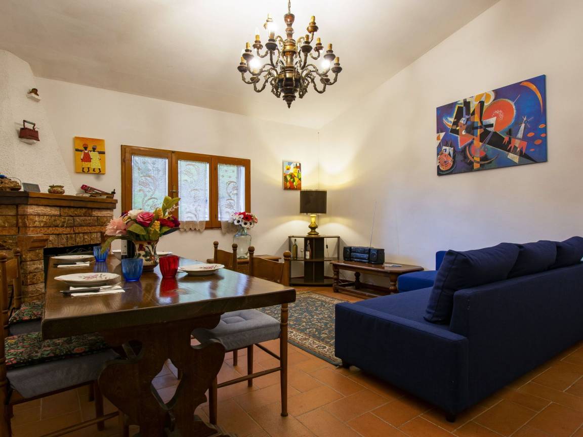 100 M² Ferienhaus ∙ 2 Schlafzimmer ∙ 5 Gäste - Cerreto Laghi