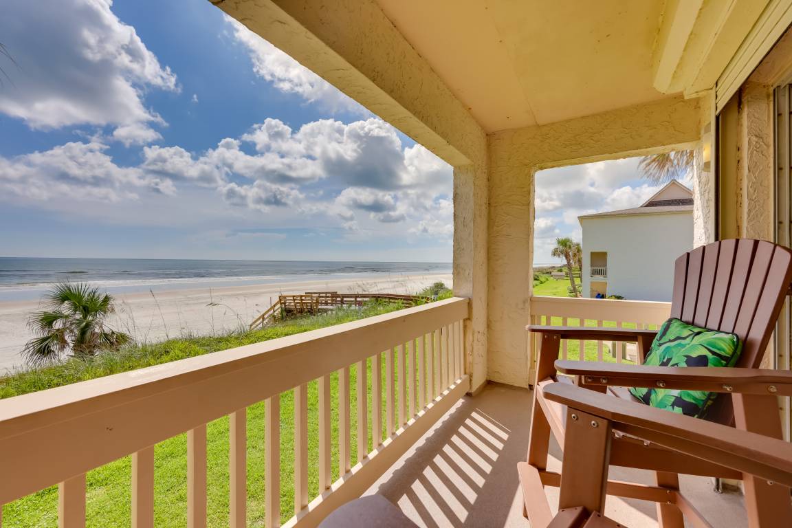 111 M² Apartment ∙ 2 Bedrooms ∙ 6 Guests - Crescent Beach, FL