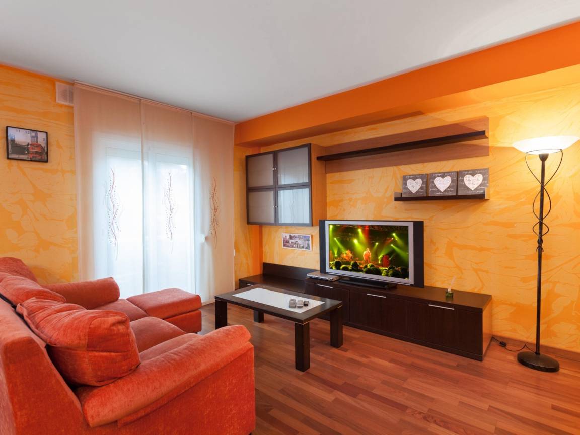 85 M² Apartment ∙ 2 Bedrooms ∙ 6 Guests - Lloret de Mar