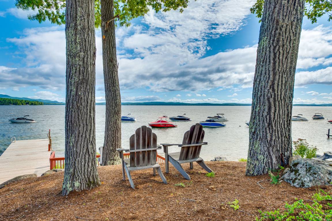 167 M² Apartment ∙ 3 Bedrooms ∙ 8 Guests - Gilford, NH