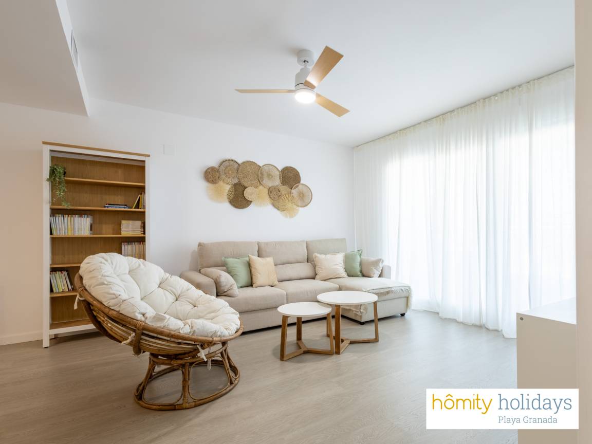 87 M² Apartamento ∙ 3 Habitaciones ∙ 5 Huéspedes - Motril