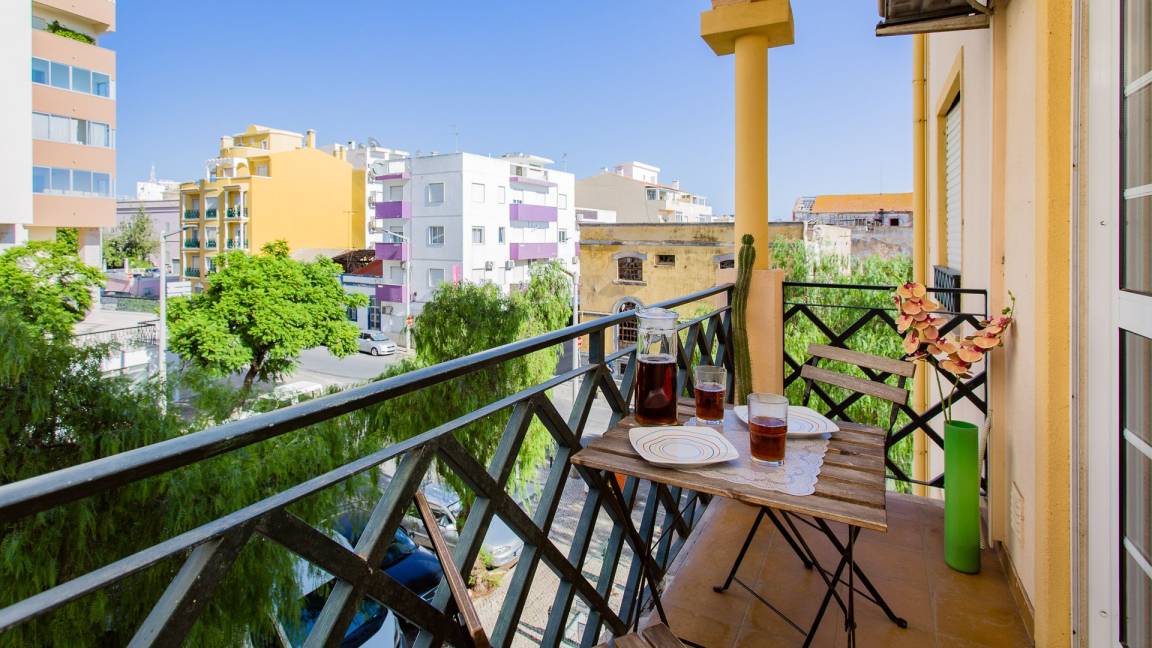 68 M² Ferienwohnung ∙ 1 Schlafzimmer ∙ 4 Gäste - Faro