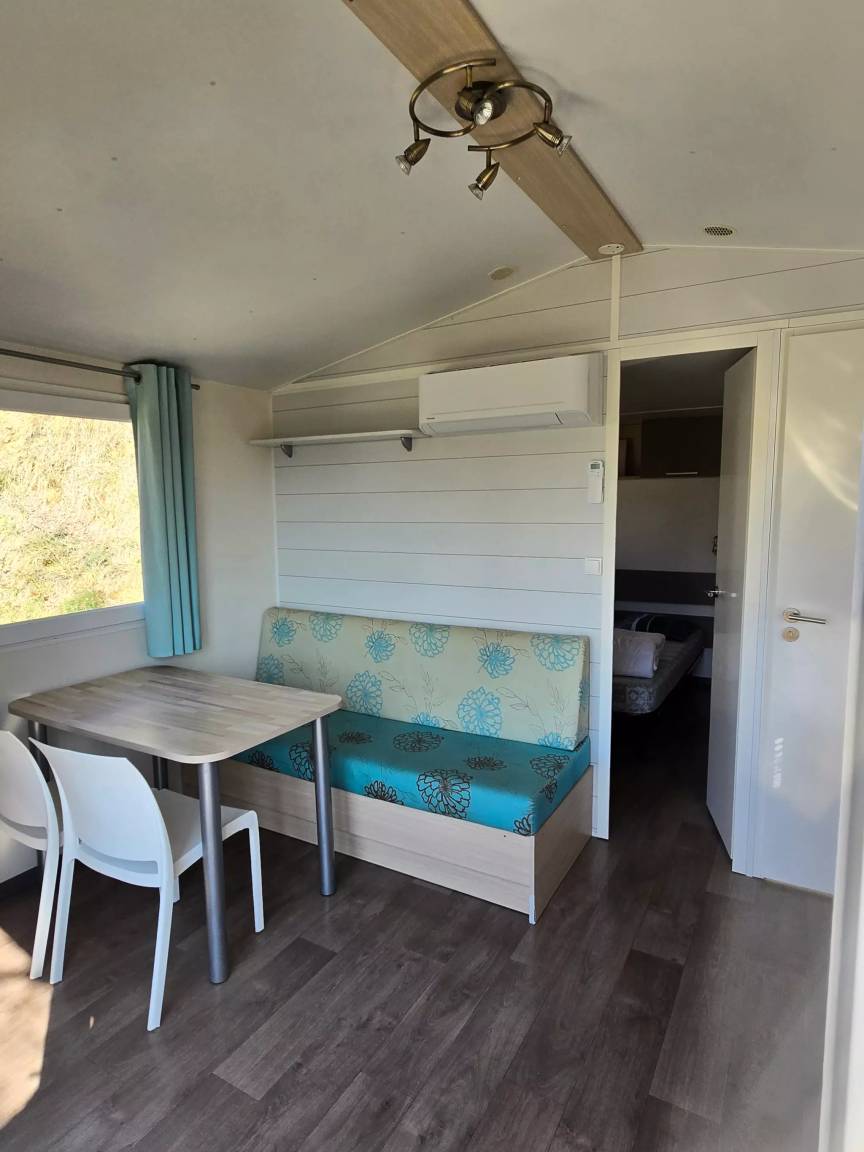 20 M² Caravan ∙ 1 Bedroom ∙ 2 Guests - Vinsobres
