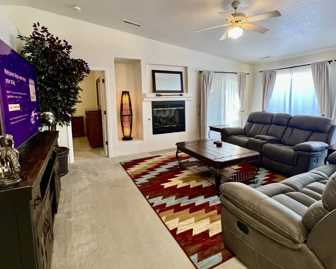 186 M² House ∙ 3 Bedrooms ∙ 6 Guests - Prescott, AZ
