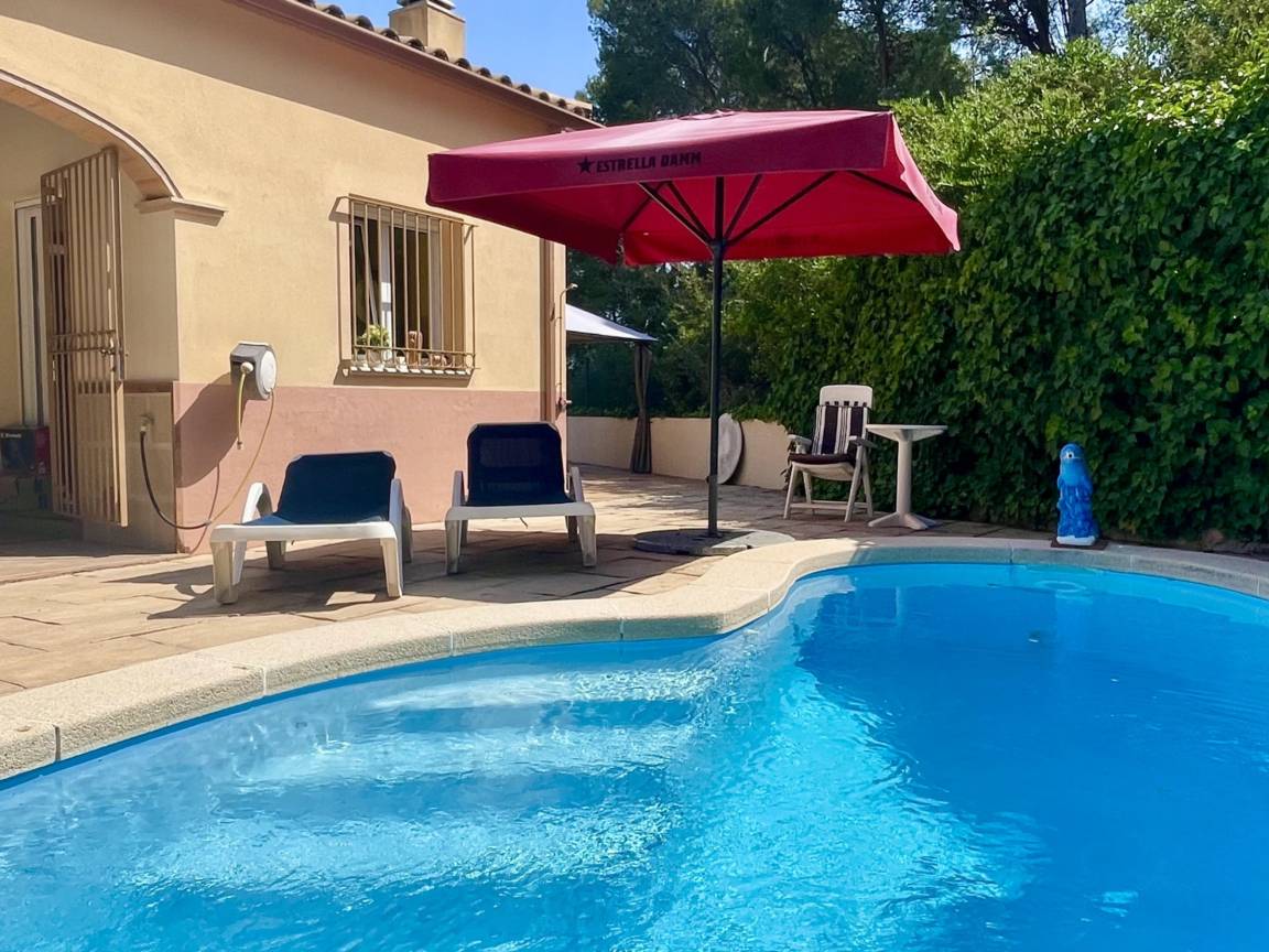 100 M² Villa ∙ 3 Schlafzimmer ∙ 7 Gäste - Tamariu