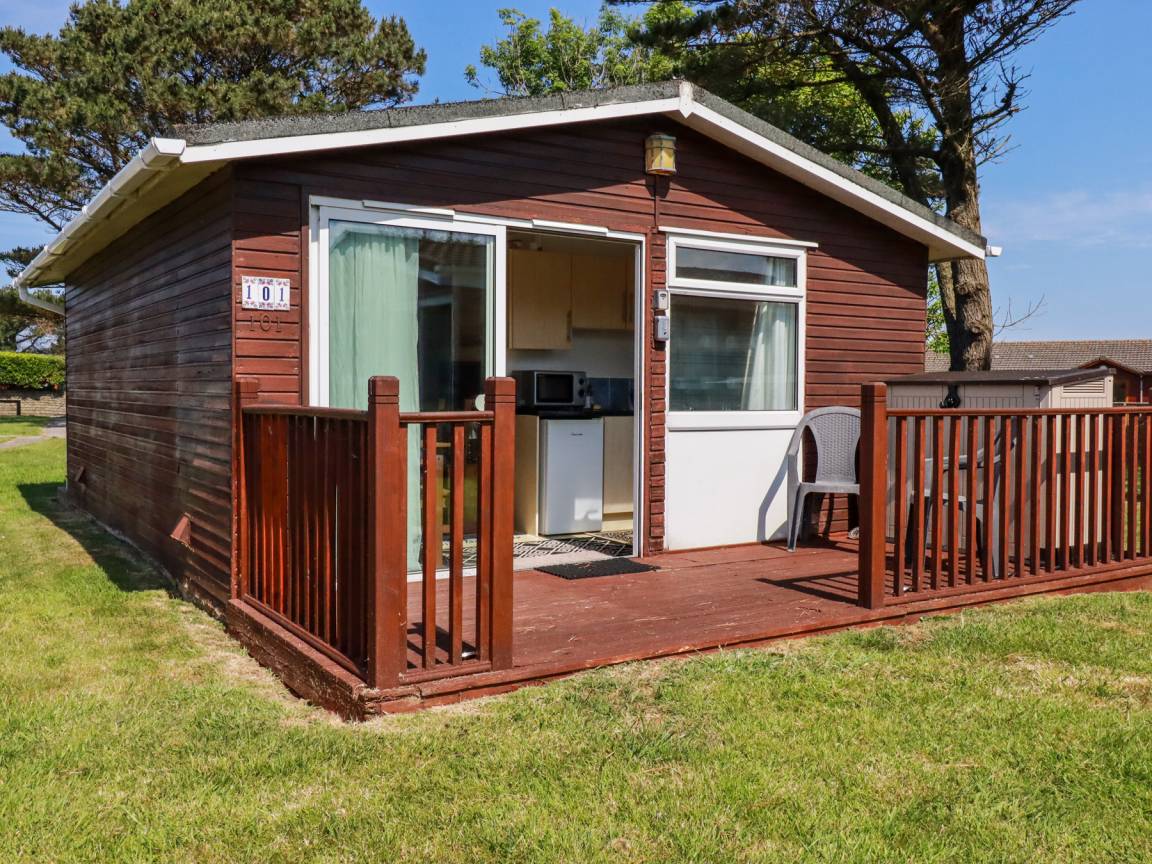 Cottage ∙ 2 Bedrooms ∙ 5 Guests - Padstow