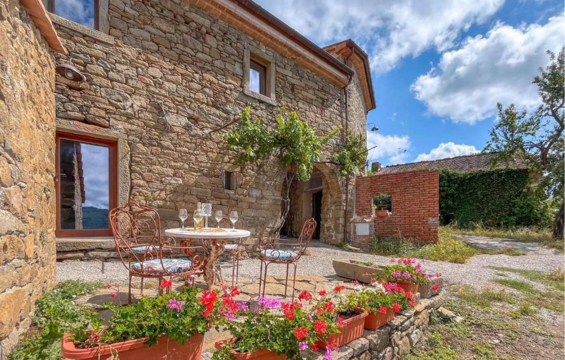 170 M² Ferienhaus ∙ 4 Schlafzimmer ∙ 8 Gäste - Cortona