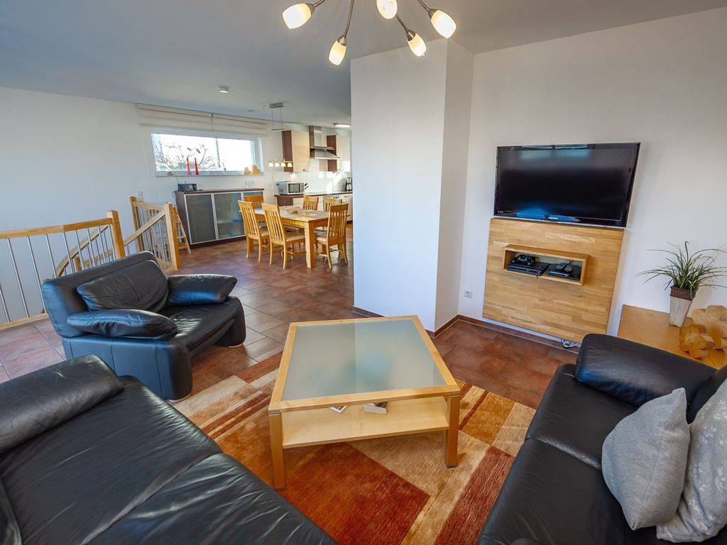 103 M² Ferienhaus ∙ 3 Schlafzimmer ∙ 6 Gäste - Baabe