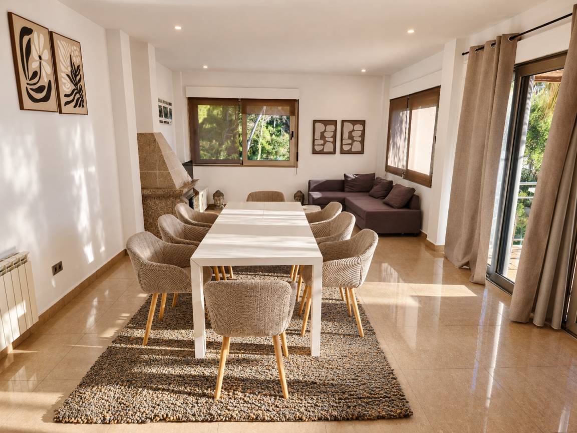 250 M² Villa ∙ 5 Bedrooms ∙ 12 Guests - Altafulla