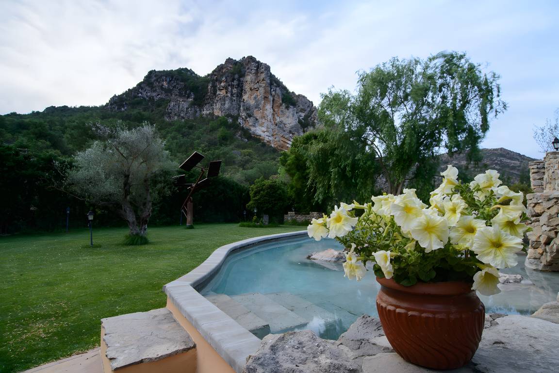 320 M² House ∙ 6 Bedrooms ∙ 14 Guests - Catalonia