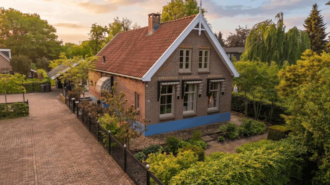 250 M² Huis ∙ 5 Slaapkamers ∙ 12 Gasten - Almelo