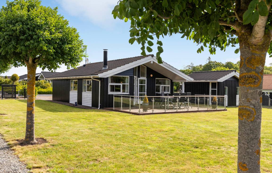 81 M² Ferienhaus ∙ 3 Schlafzimmer ∙ 6 Gäste - Juelsminde
