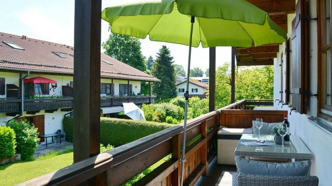 52 M² Ferienwohnung ∙ 1 Schlafzimmer ∙ 3 Gäste - Prien am Chiemsee