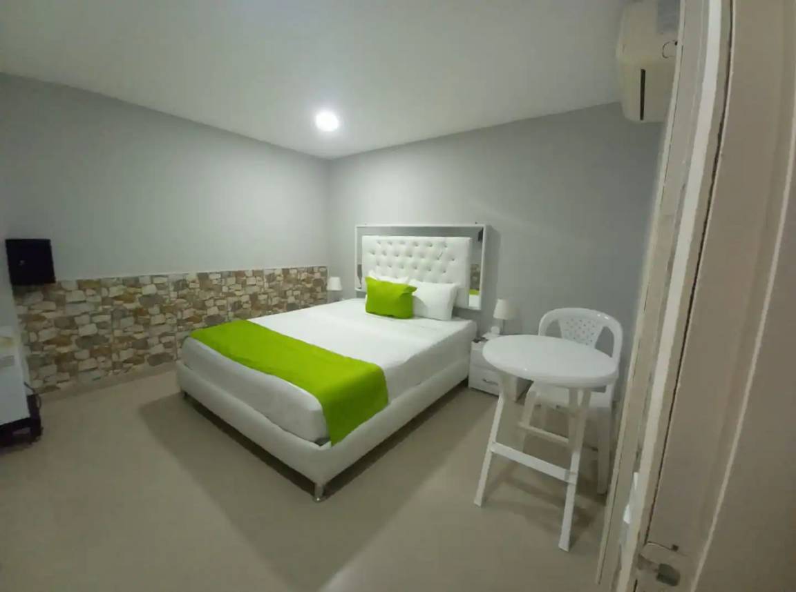 Habitación Privada ∙ 1 Habitación ∙ 2 Huéspedes - Cartagena