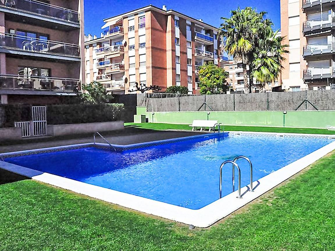 65 M² Apartment ∙ 2 Bedrooms ∙ 4 Guests - Lloret de Mar