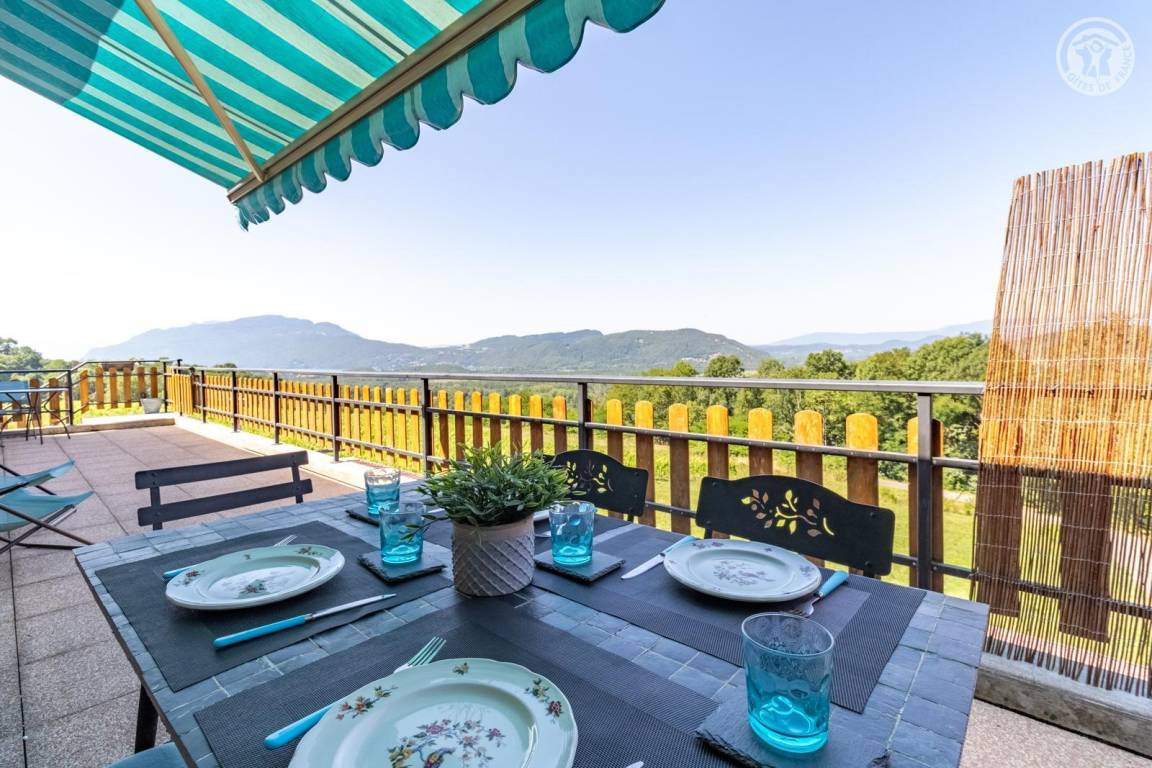 80 M² Gîte ∙ 2 Chambres ∙ 4 Personnes - Lac du Bourget