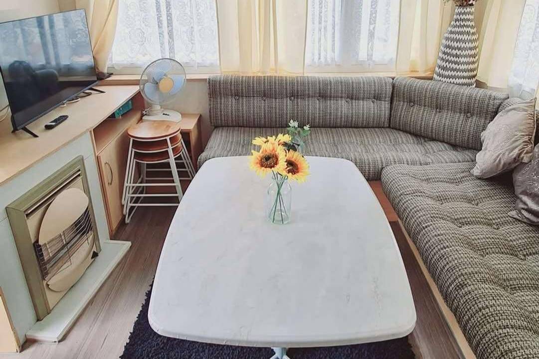 70 M² Cabin ∙ 3 Bedrooms ∙ 6 Guests - Isle of Sheppey