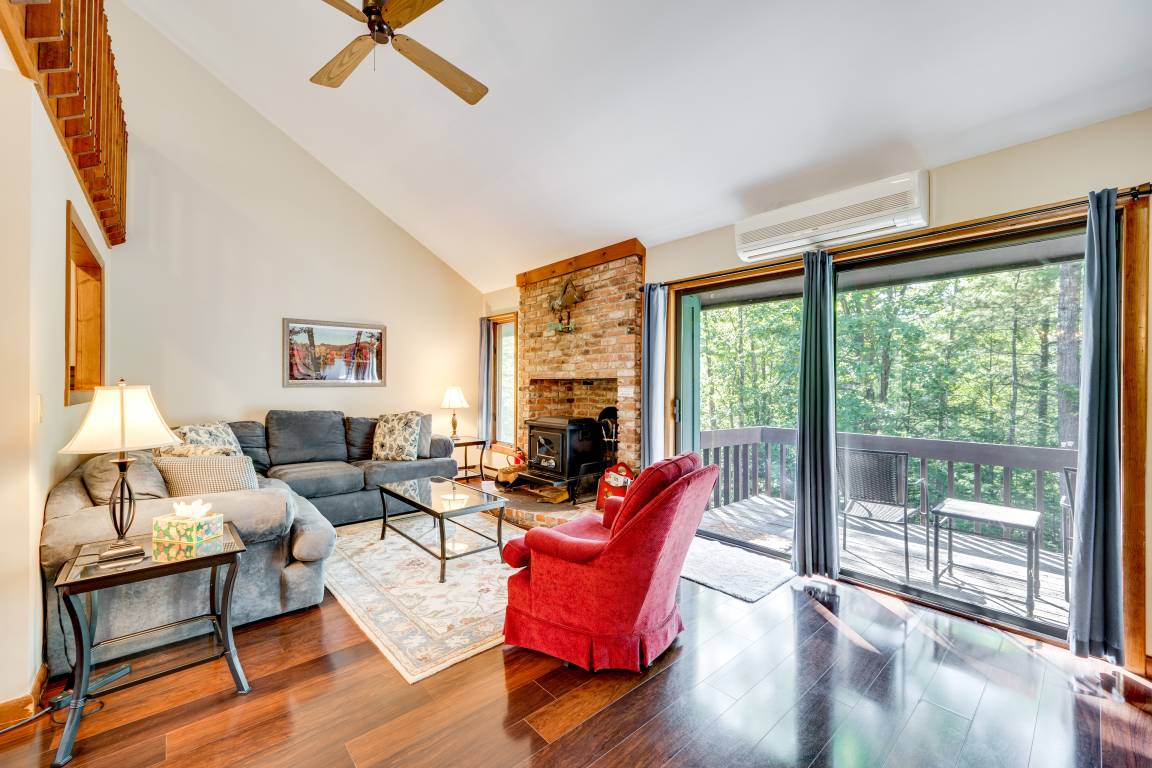 232 M² Apartment ∙ 3 Bedrooms ∙ 8 Guests - Conway, NH