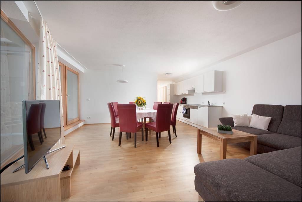 80 M² Apartment ∙ 2 Bedrooms ∙ 6 Guests - Fieberbrunn