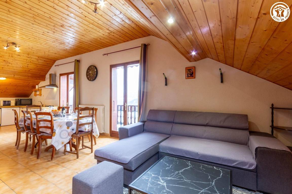 75 M² Gîte ∙ 3 Bedrooms ∙ 6 Guests - Le Corbier