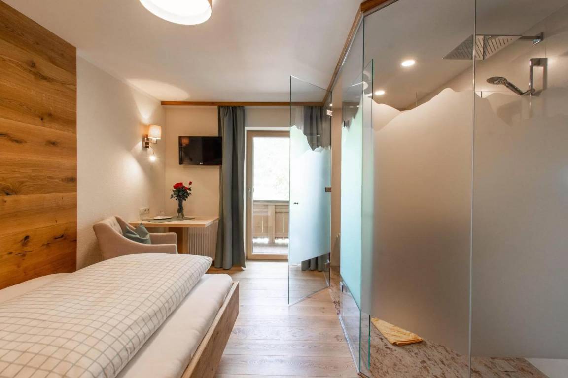 15 M² Hotel ∙ 1 Bedroom ∙ 2 Guests - Schwaz